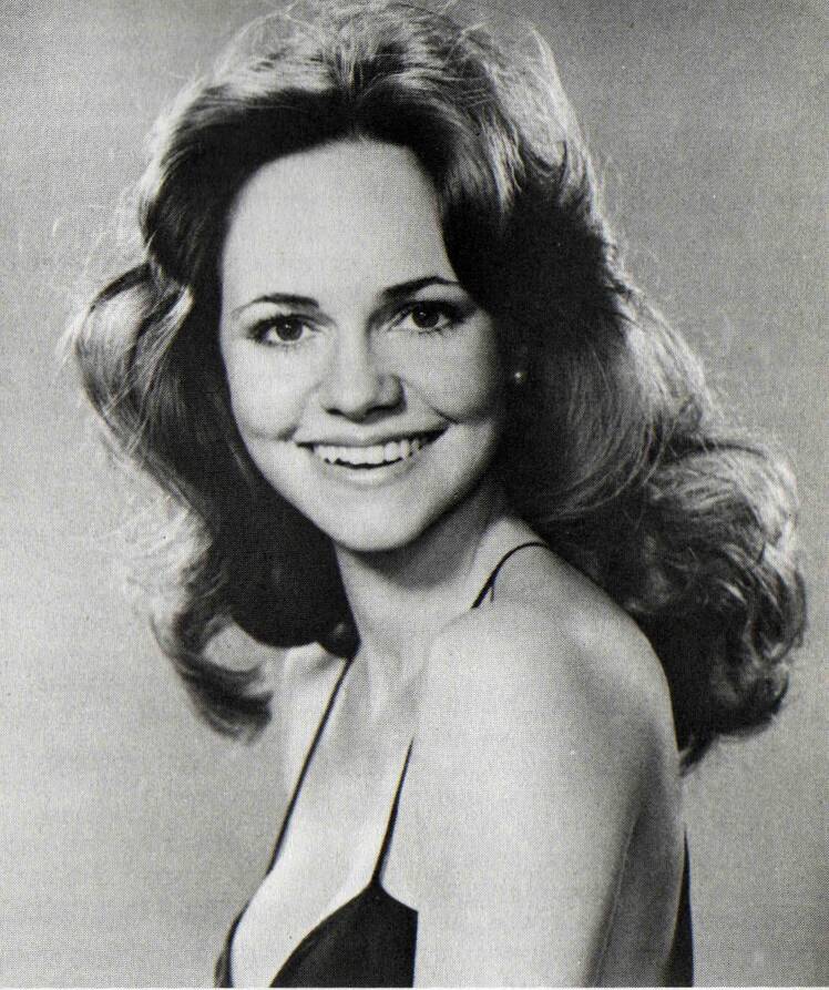 Sally Field Was Once Told She Wasn’t Pretty Enough to Star in Movies